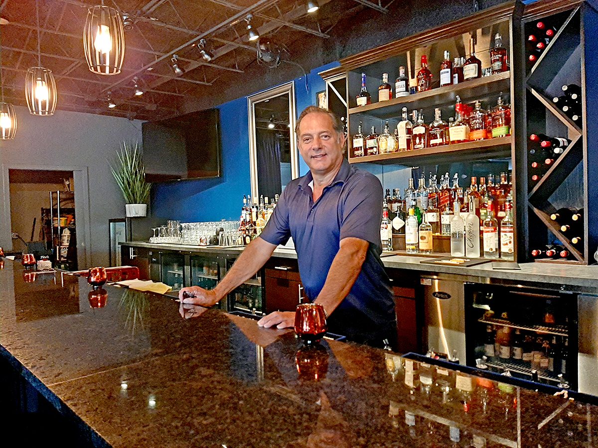 Donny G's is Alive Again - Forest Park Review