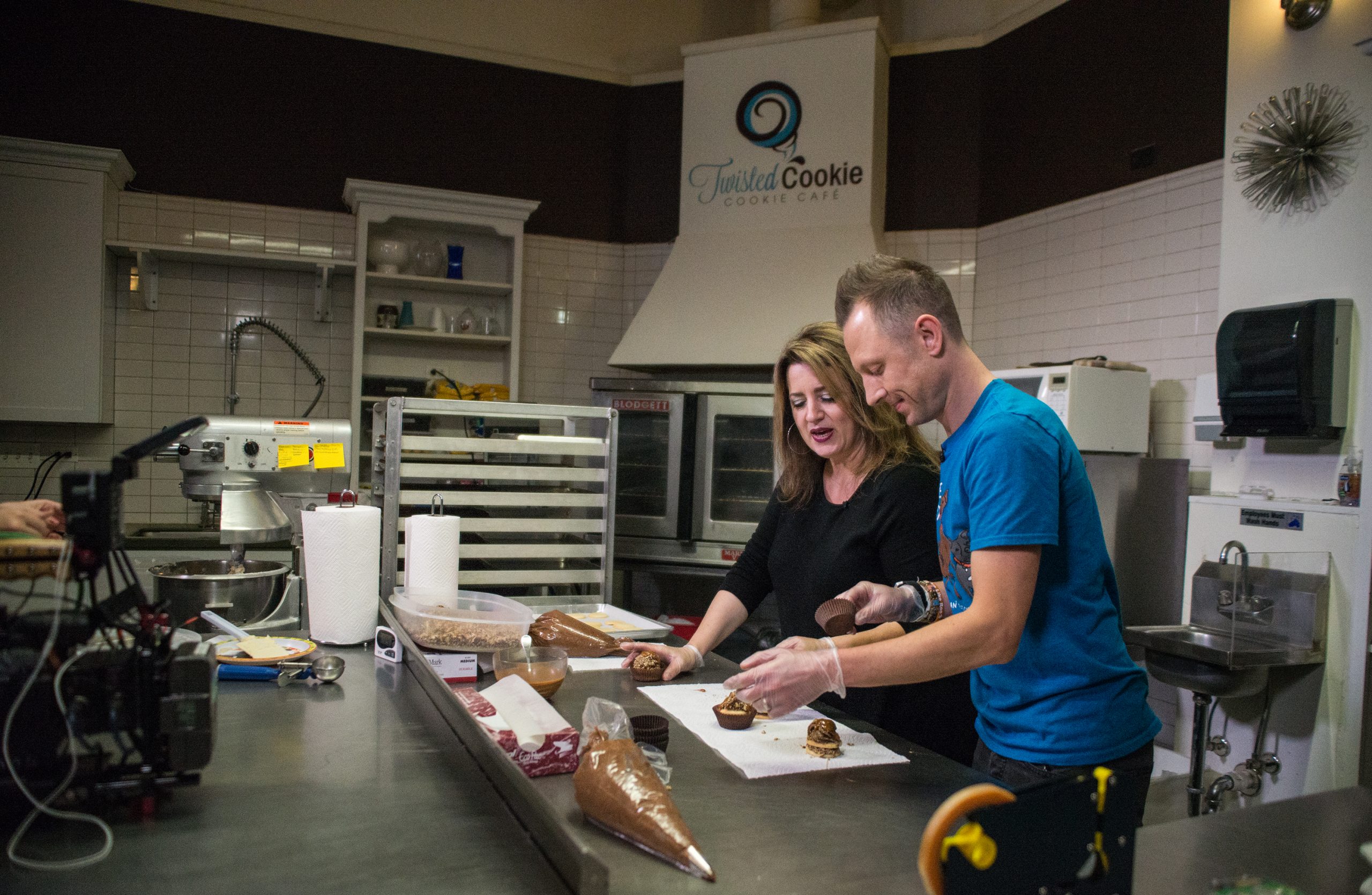 Chicago's Best visits Twisted Cookie - Forest Park Review