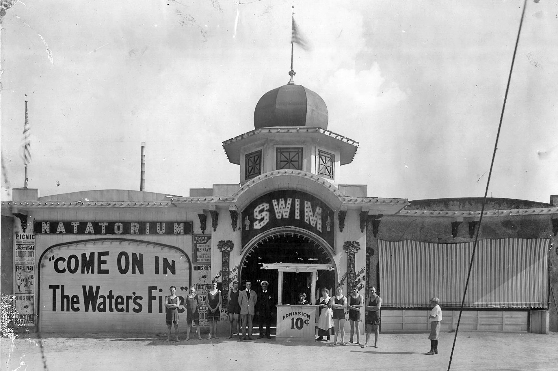 Flashback to early swimming holes - Forest Park Review