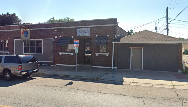 Berwyn bar closed due to overcrowding, fights - Forest Park Review