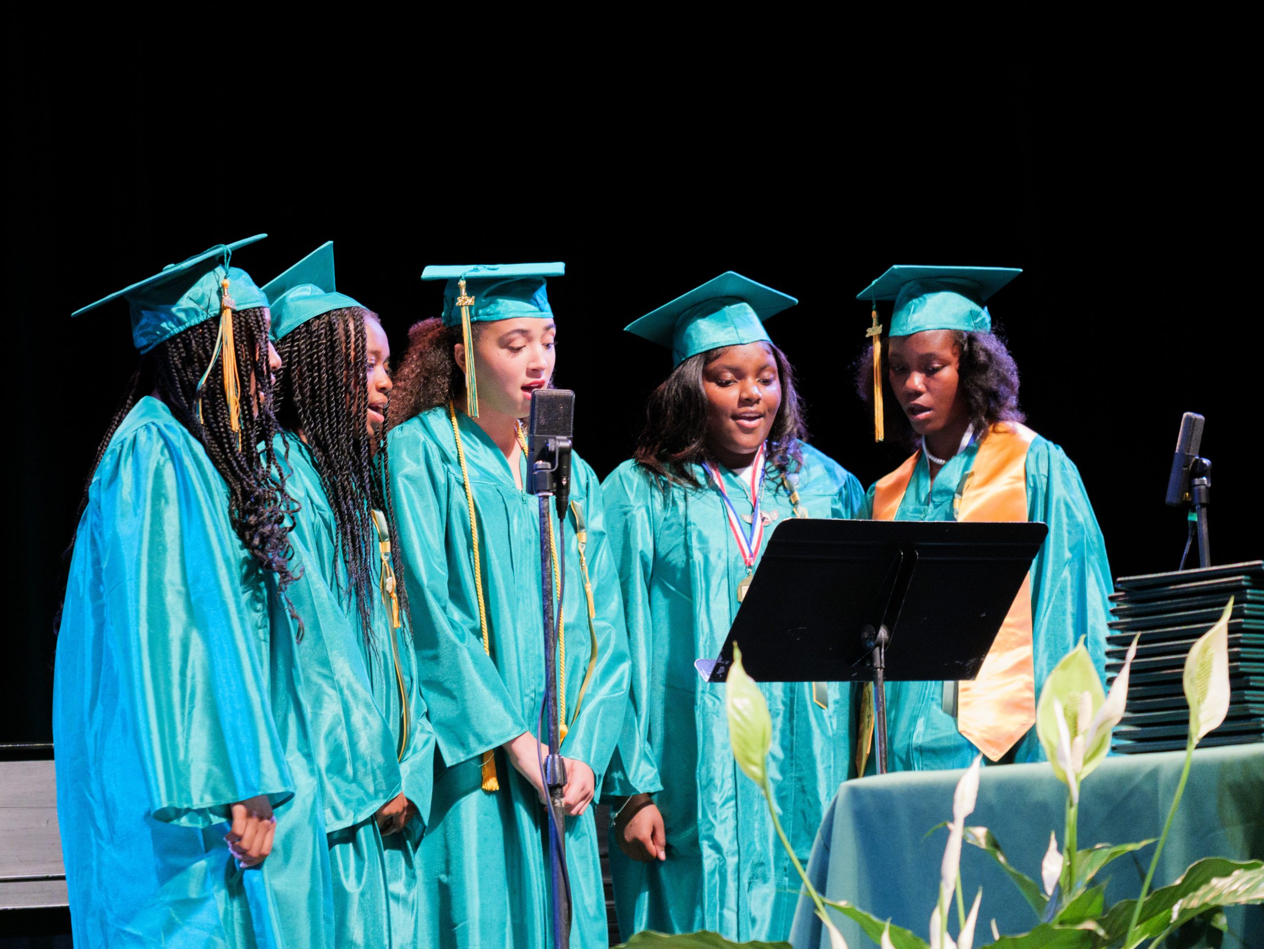Forest Park D91 celebrates middle school graduates - Forest Park Review