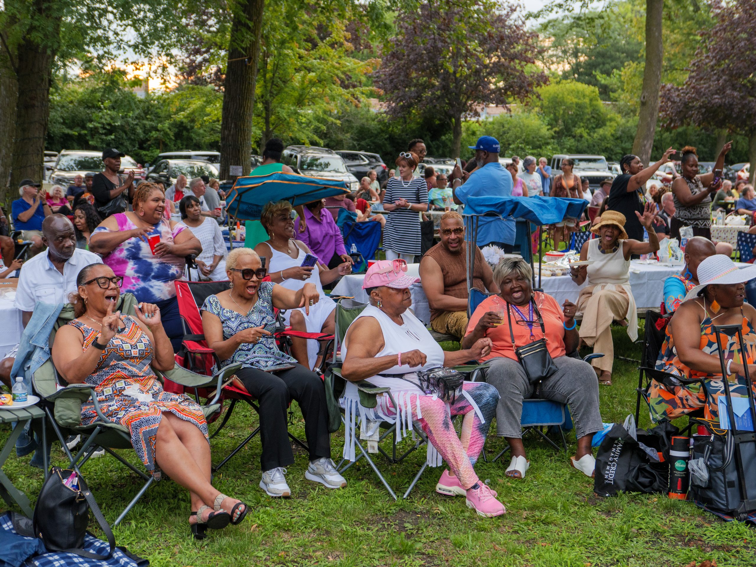 Groovin' in the Grove - Forest Park Review